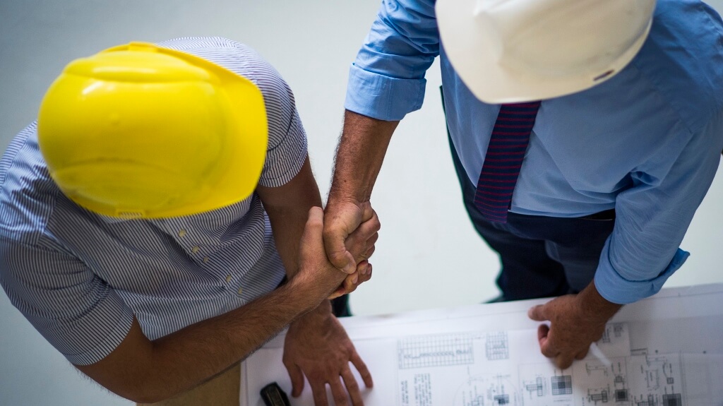 The Fine Line Between 'Mate's Rates' And A Bribe - Minutehack