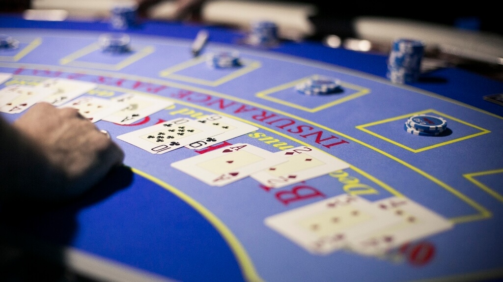 The MIT Blackjack Business Model For Entrepreneurs - Minutehack