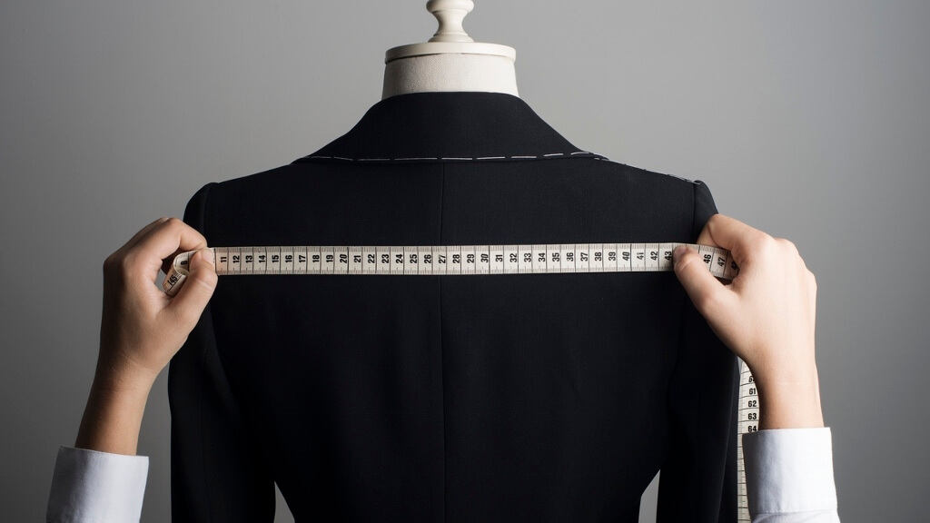 Tailored Packages Vs One-Size-Fits-All Approach For Your Business: When ...