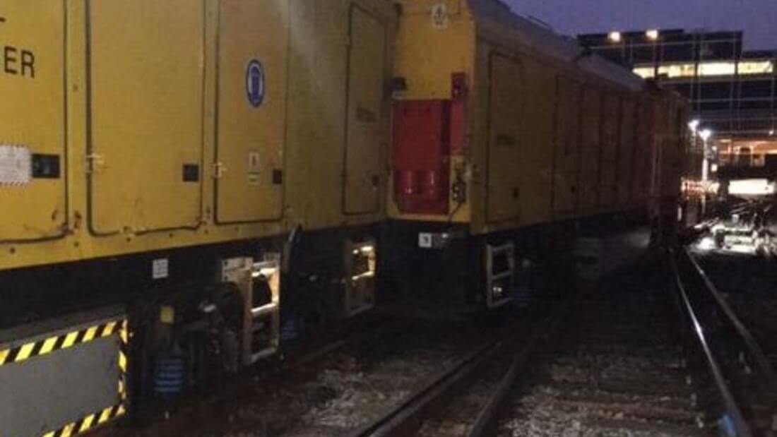 Derailment Causes Severe Disruption At London Victoria - Minutehack