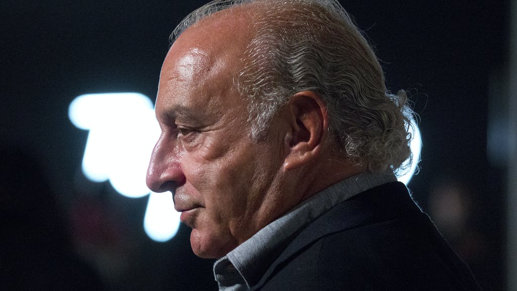 How Sir Philip Green Made His Billions - Minutehack