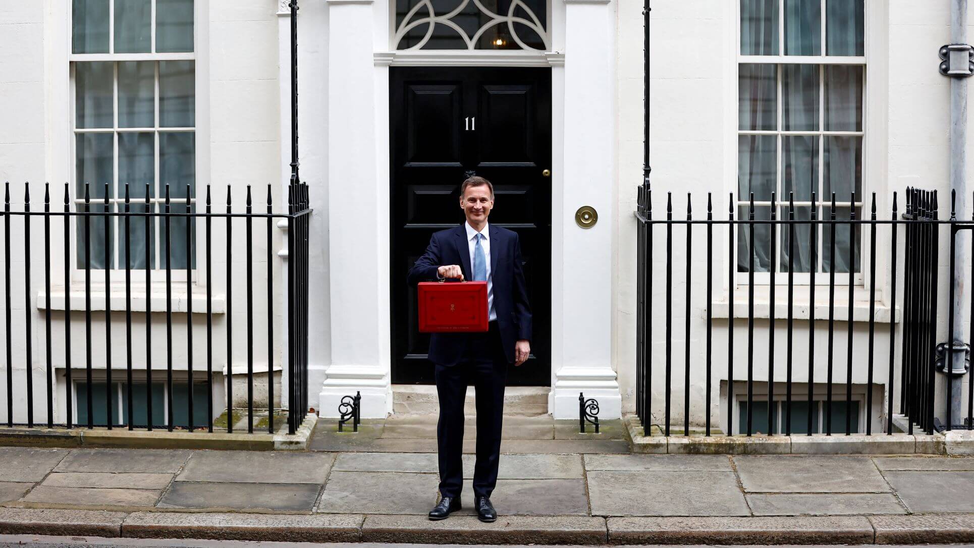 UK Budget: Hunt Tries To Jolt Economy With Childcare, Pension Reforms ...