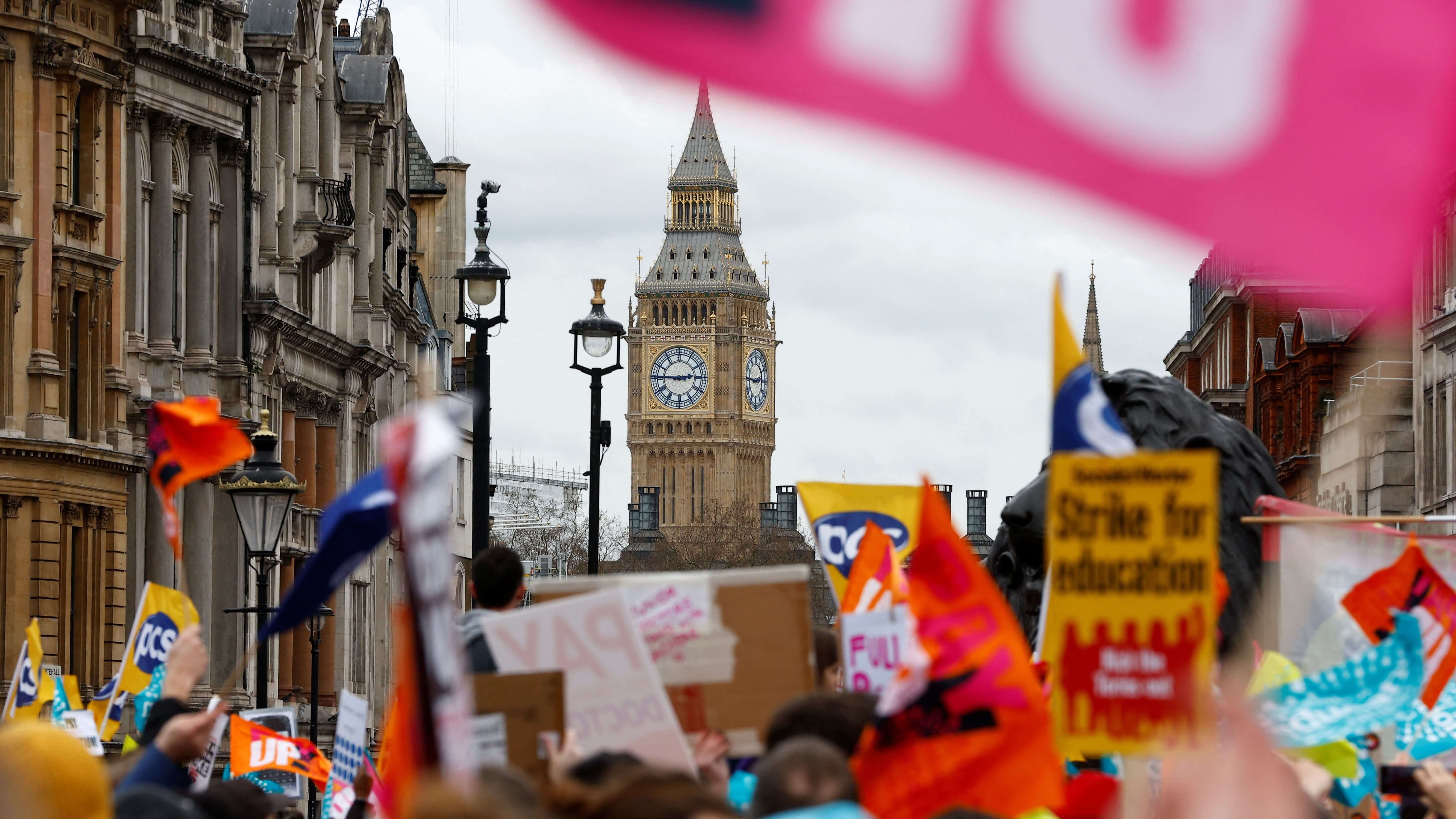 New British Law To Blunt Strikes To Be Introduced To Parliament ...