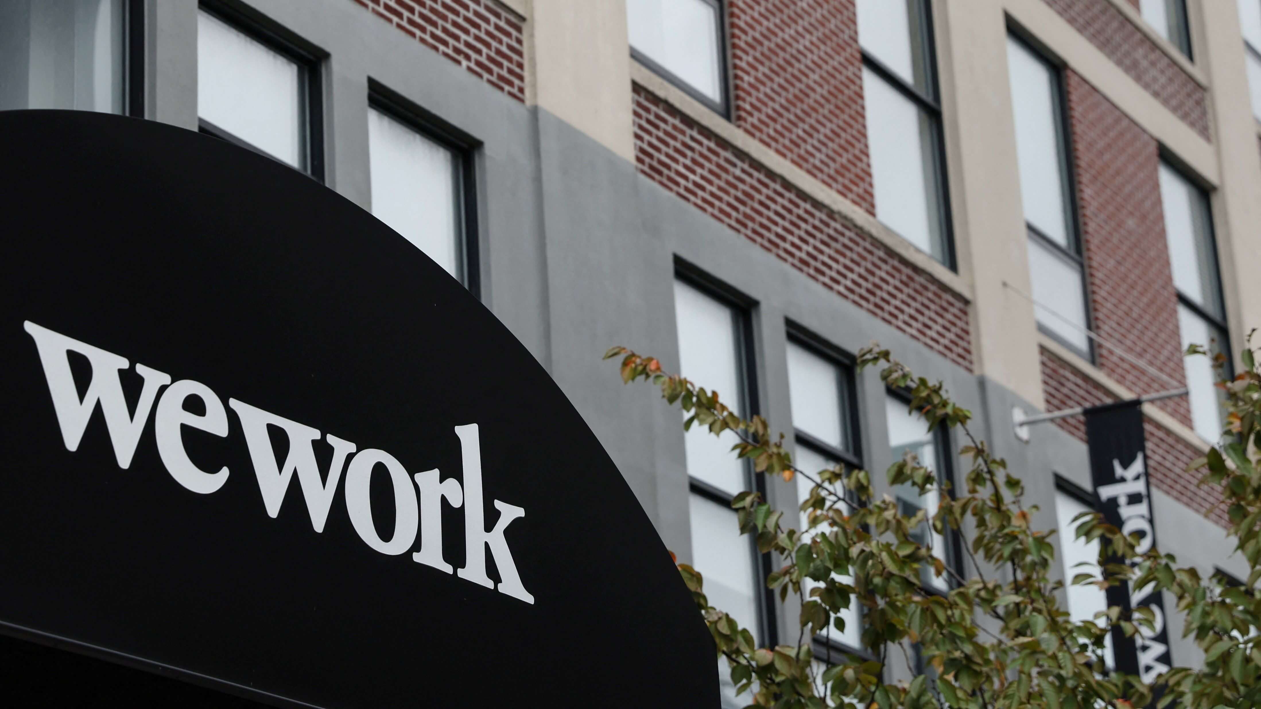 WeWork CEO Tolley Steps Down As Company Exits Bankruptcy - Minutehack