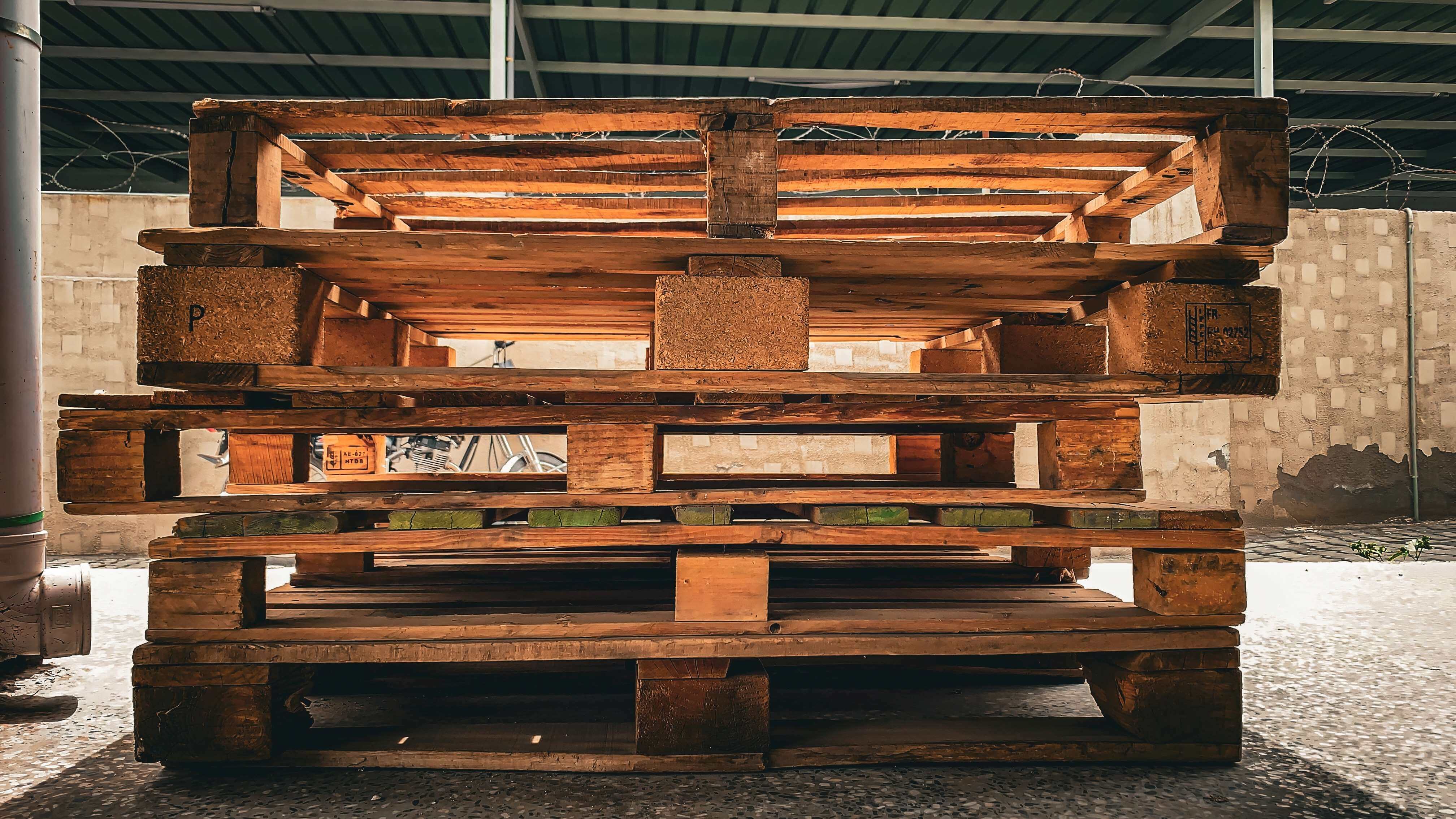 Pallet Strapping 101: Ensuring Secure And Efficient Shipments - Minutehack