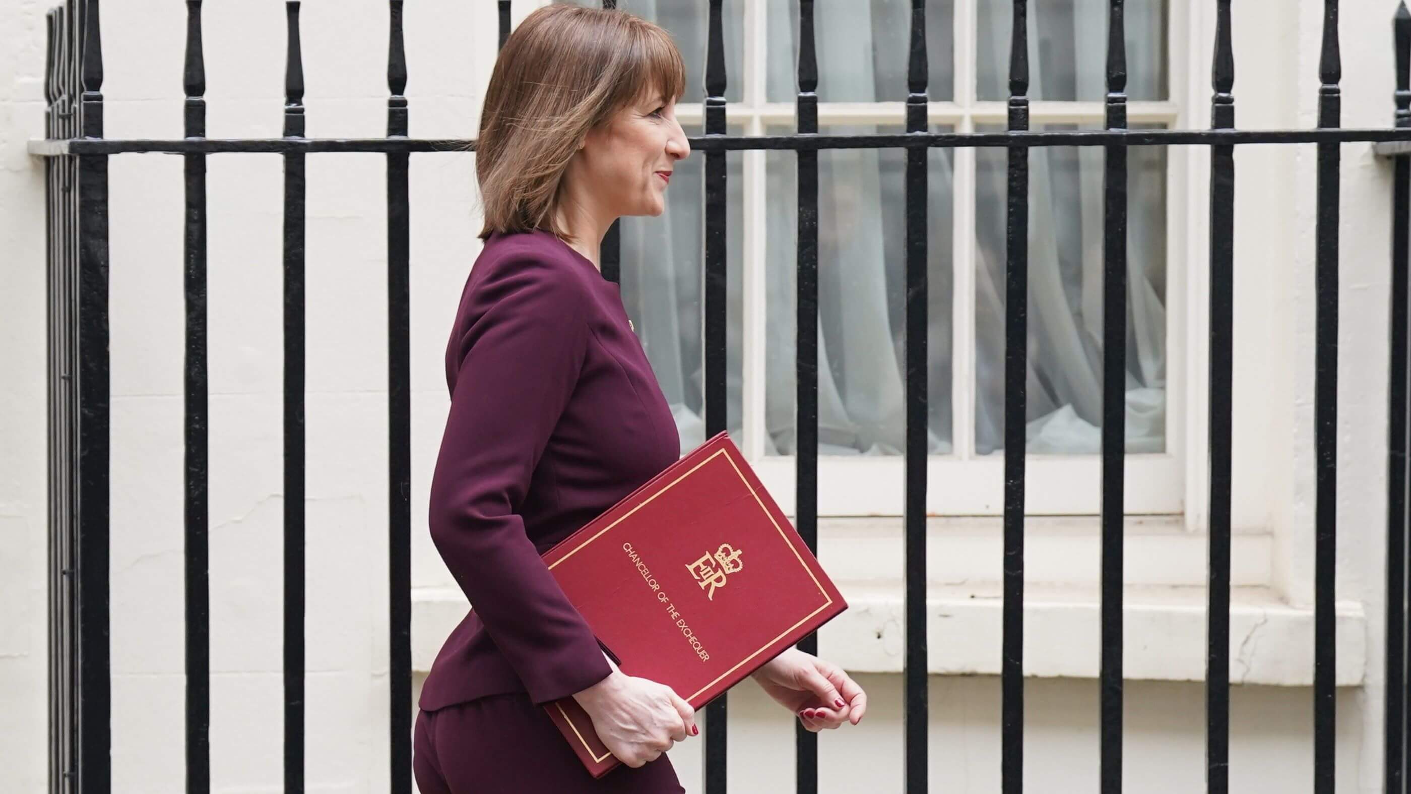 Industry Figures Call For Further Investment In AI To Boost UK Economy ...